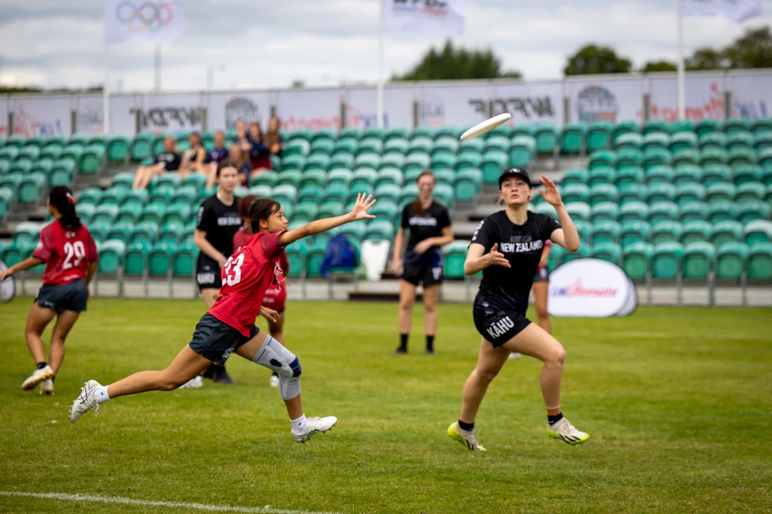 Ultimate Frisbee: World U20 success for Briar and Emily