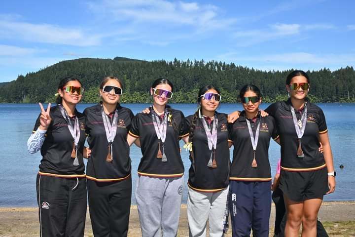Hamilton Girls' High School - Waka Ama