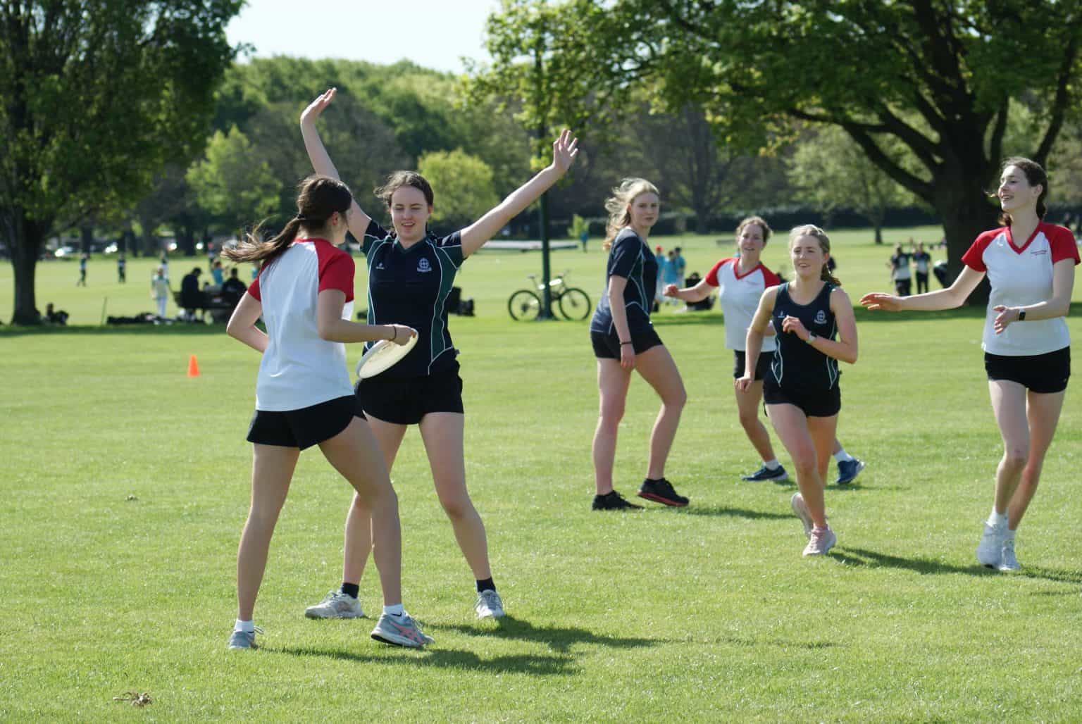 Ultimate Frisbee - Home