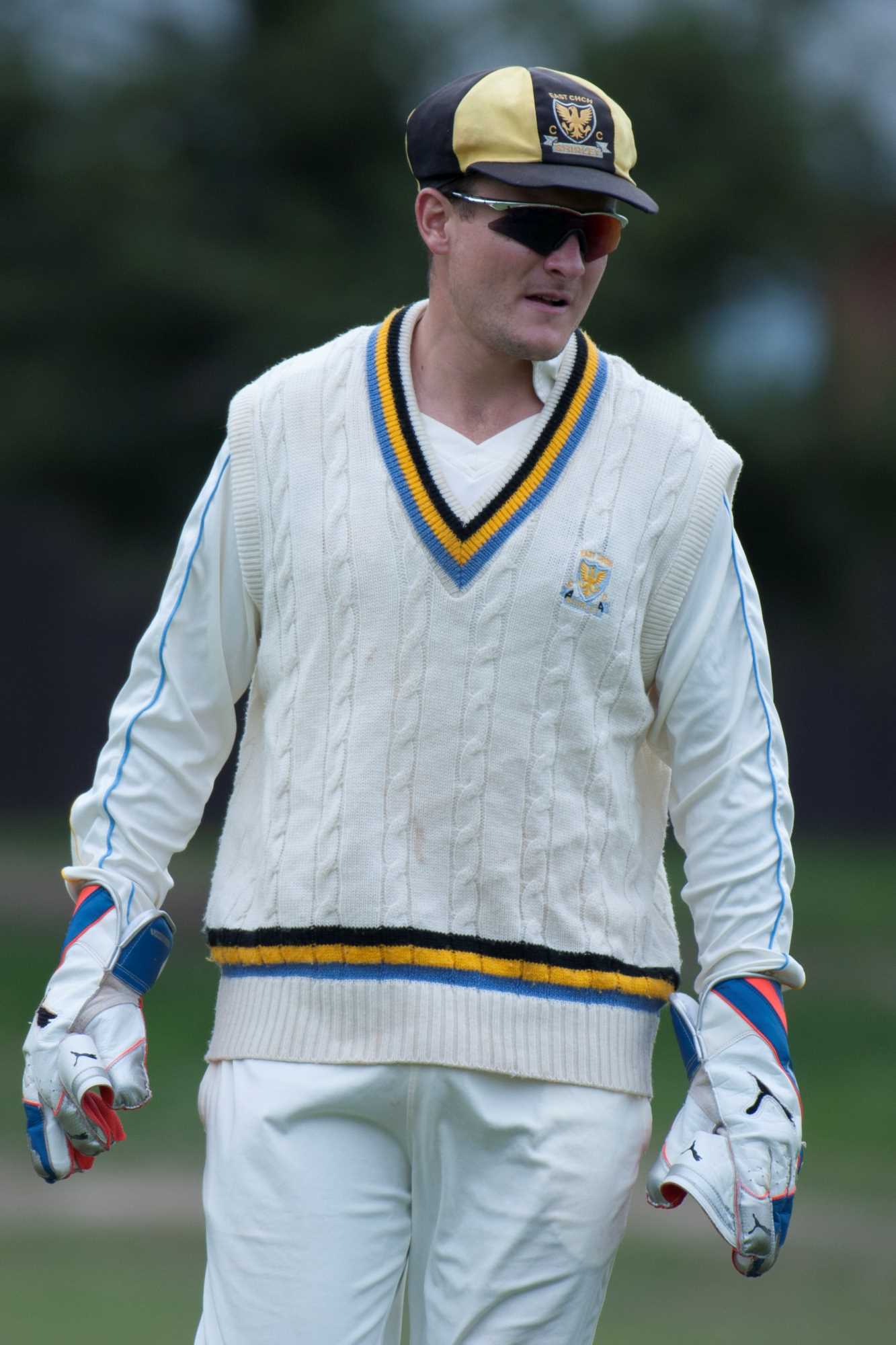 JOHNSTON TO RETIRE