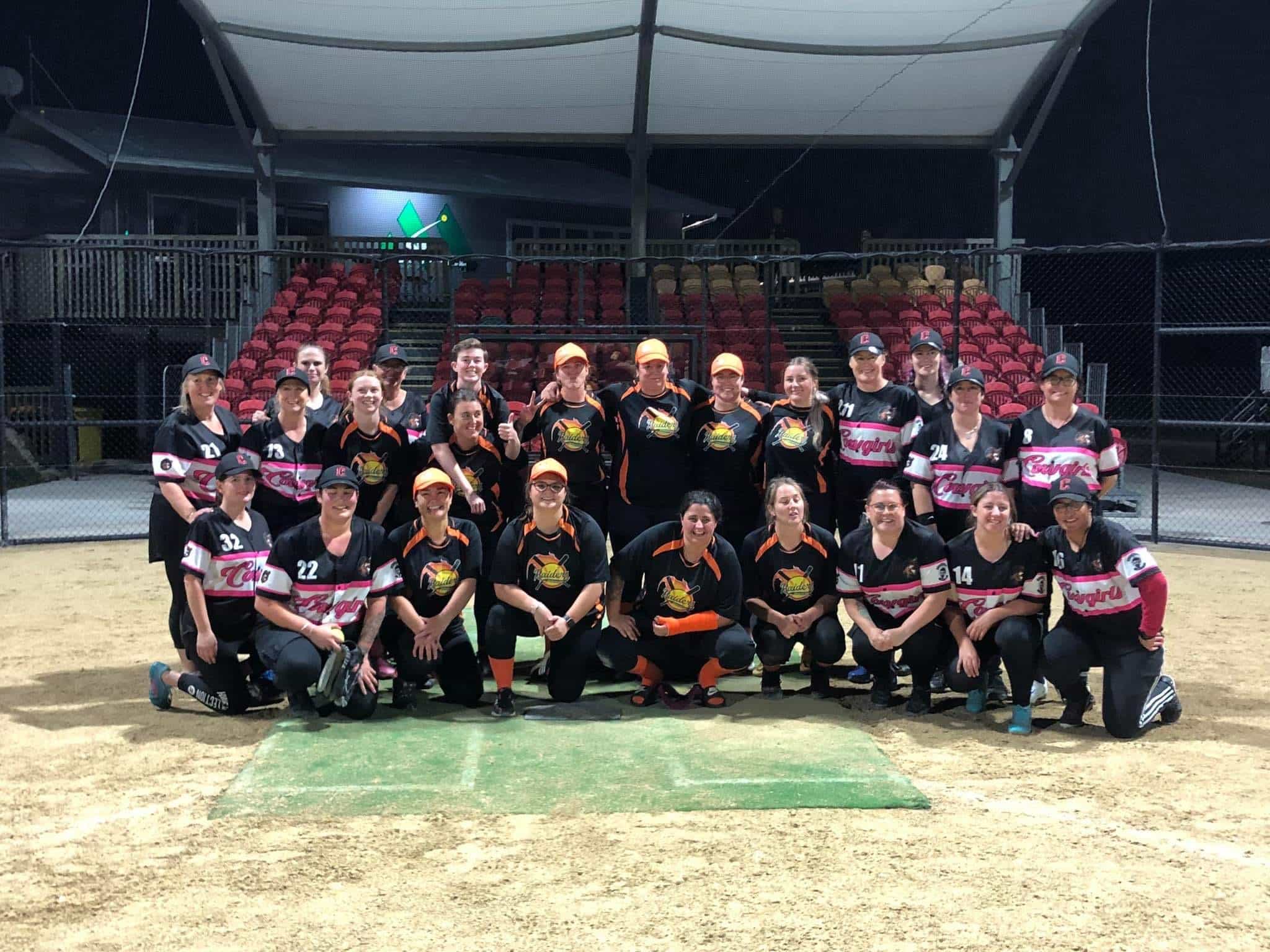 Takaro Softball Club - Home