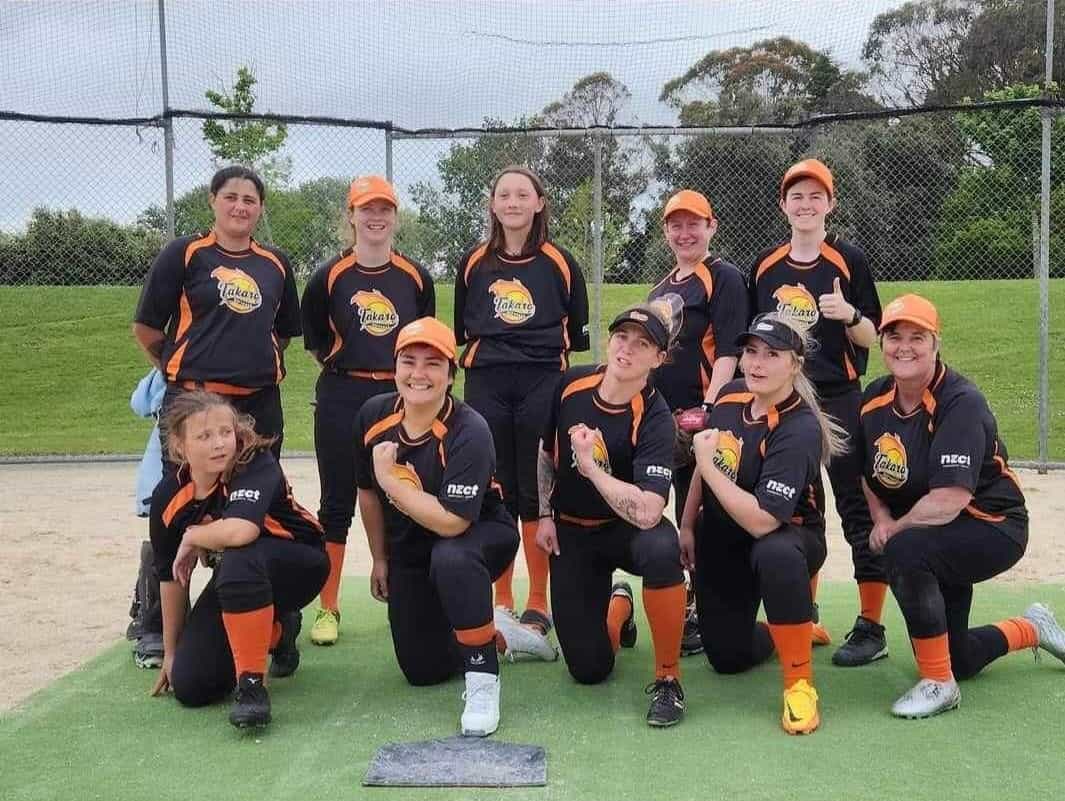 Takaro Softball Club - Home